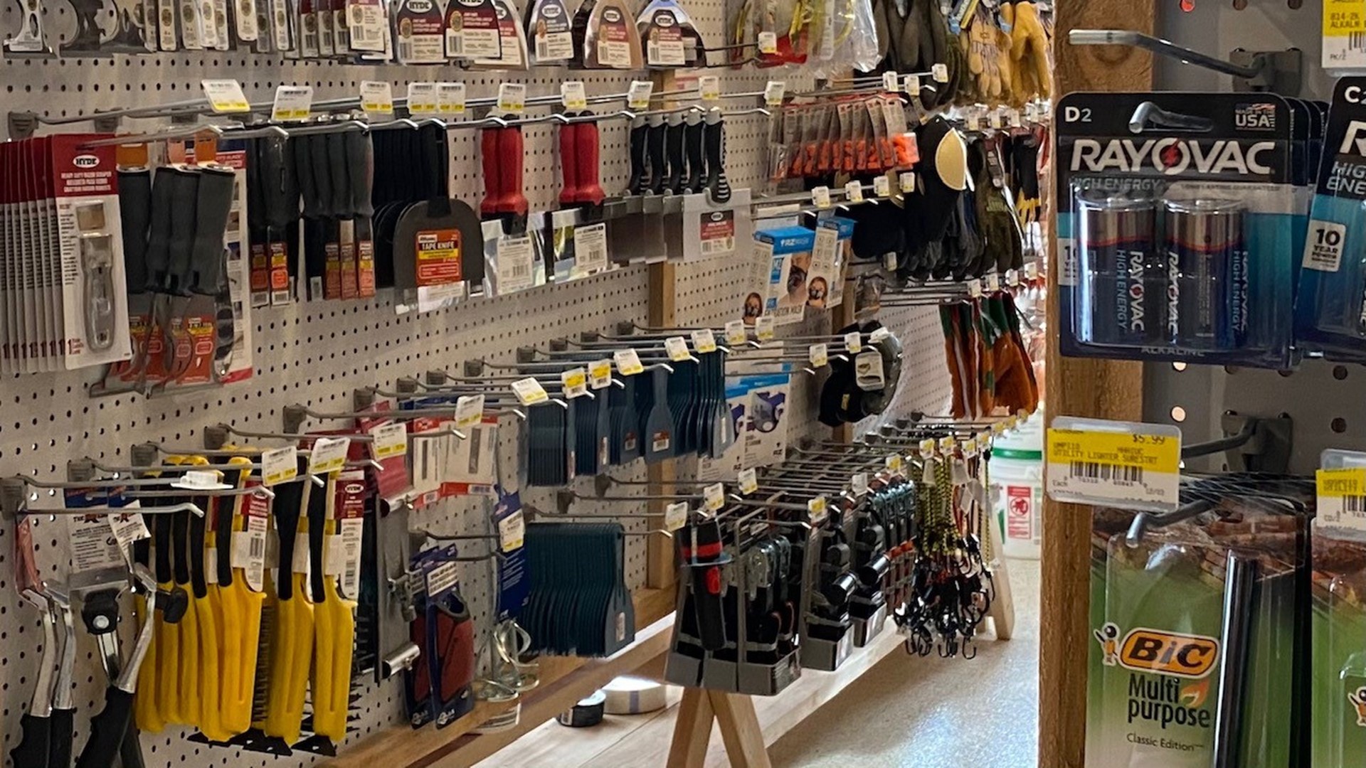 Micro lumber/hardware store first of its kind in Maine ...