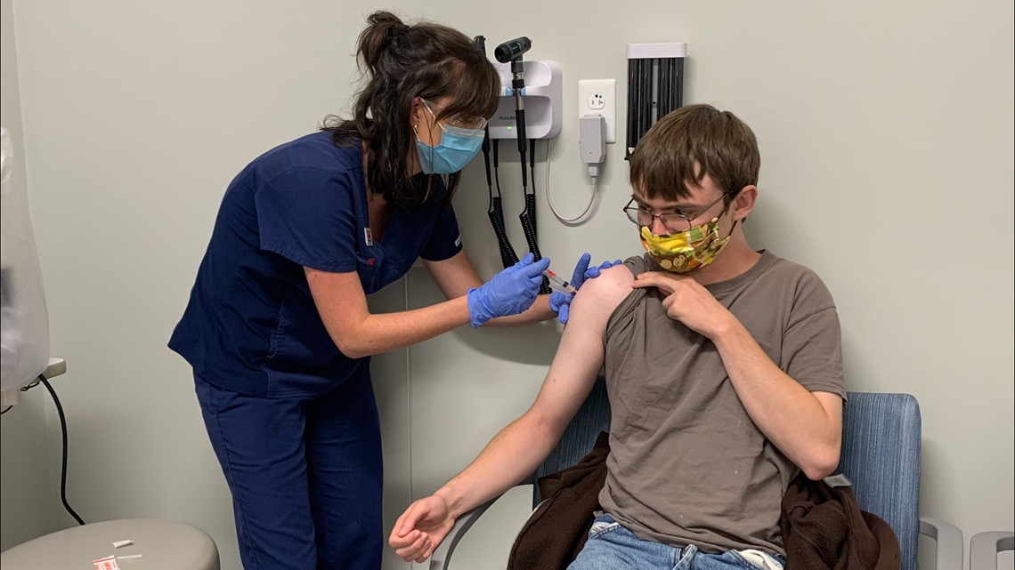 Doctors say getting a flu shot this year is more important than ever ...