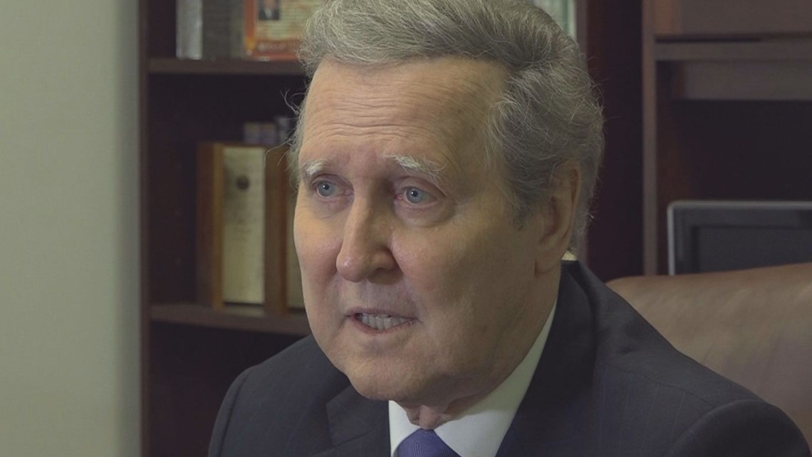 Fmr. Defense Sec. William Cohen: President Trump, 'presents a clear and ...