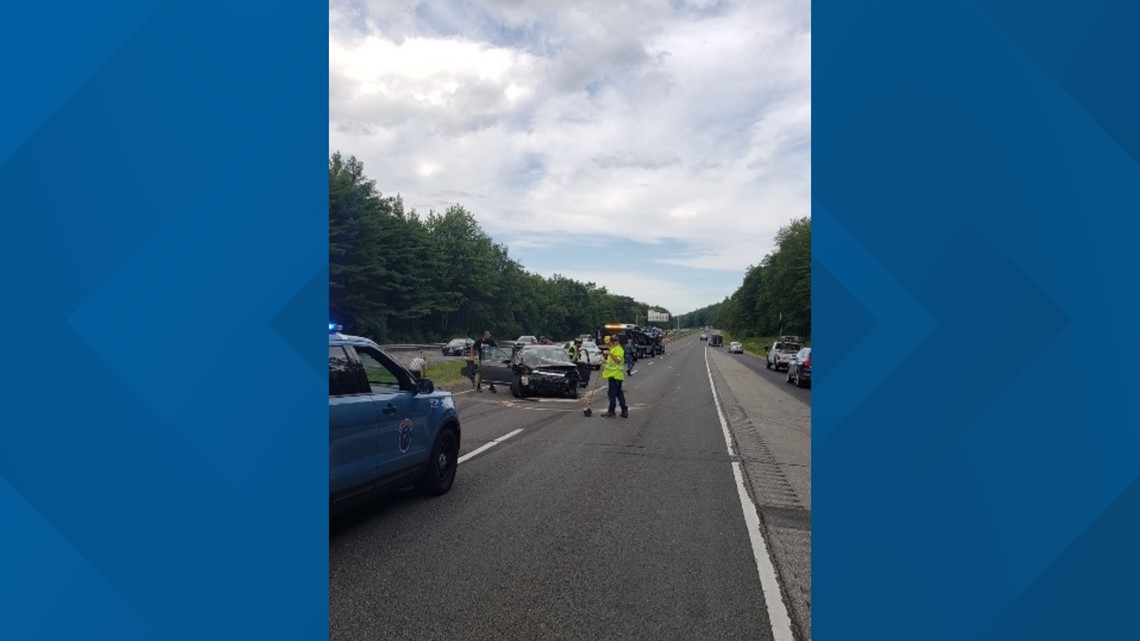 Multi-car crash in Falmouth briefly stops traffic | newscentermaine.com