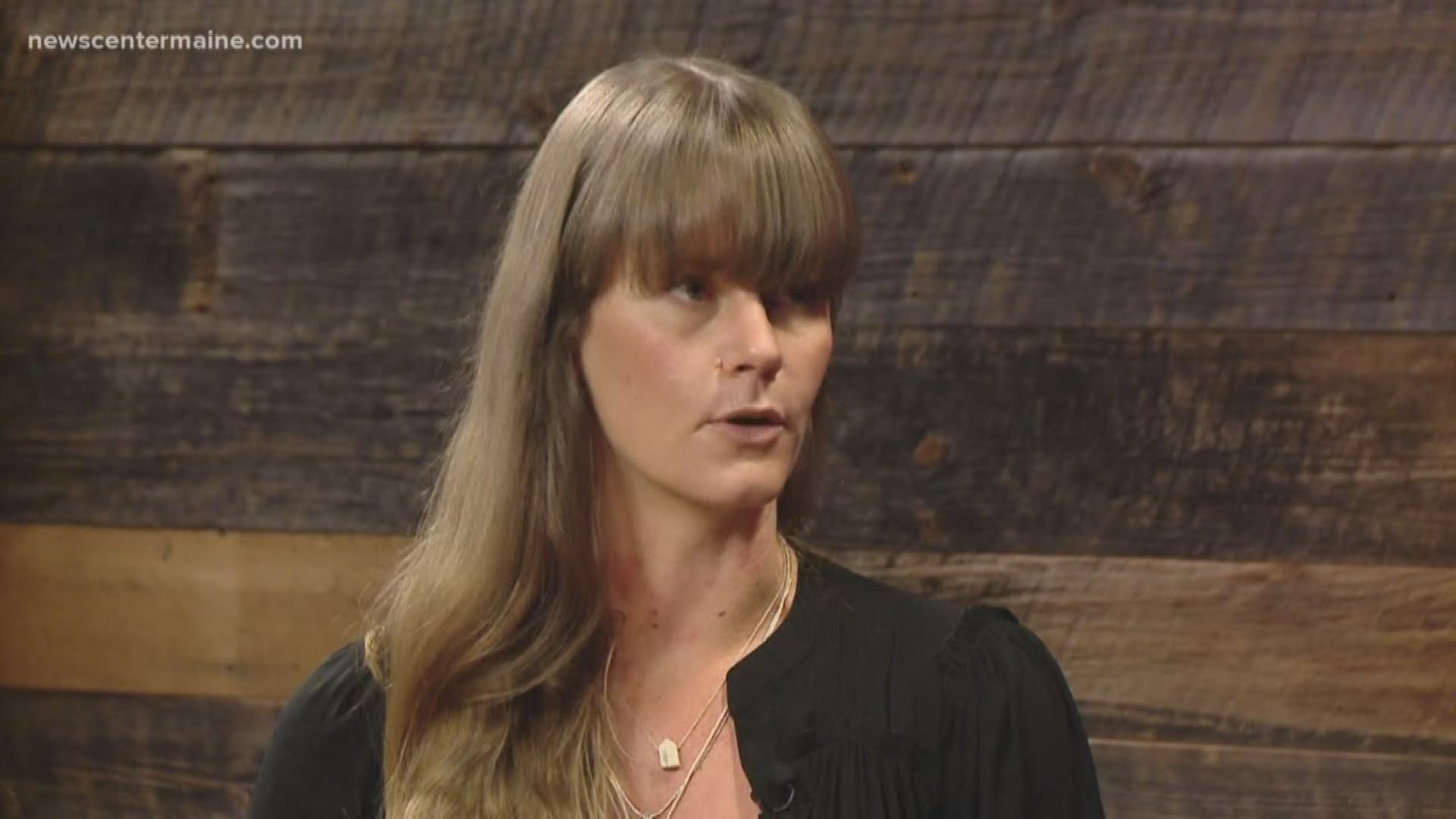 How Brooke McAlary threw out thousands of belongings and got happy | newscentermaine.com