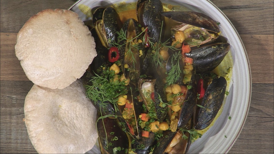 Chef Matt Ginn flexes his 'mussels' | newscentermaine.com