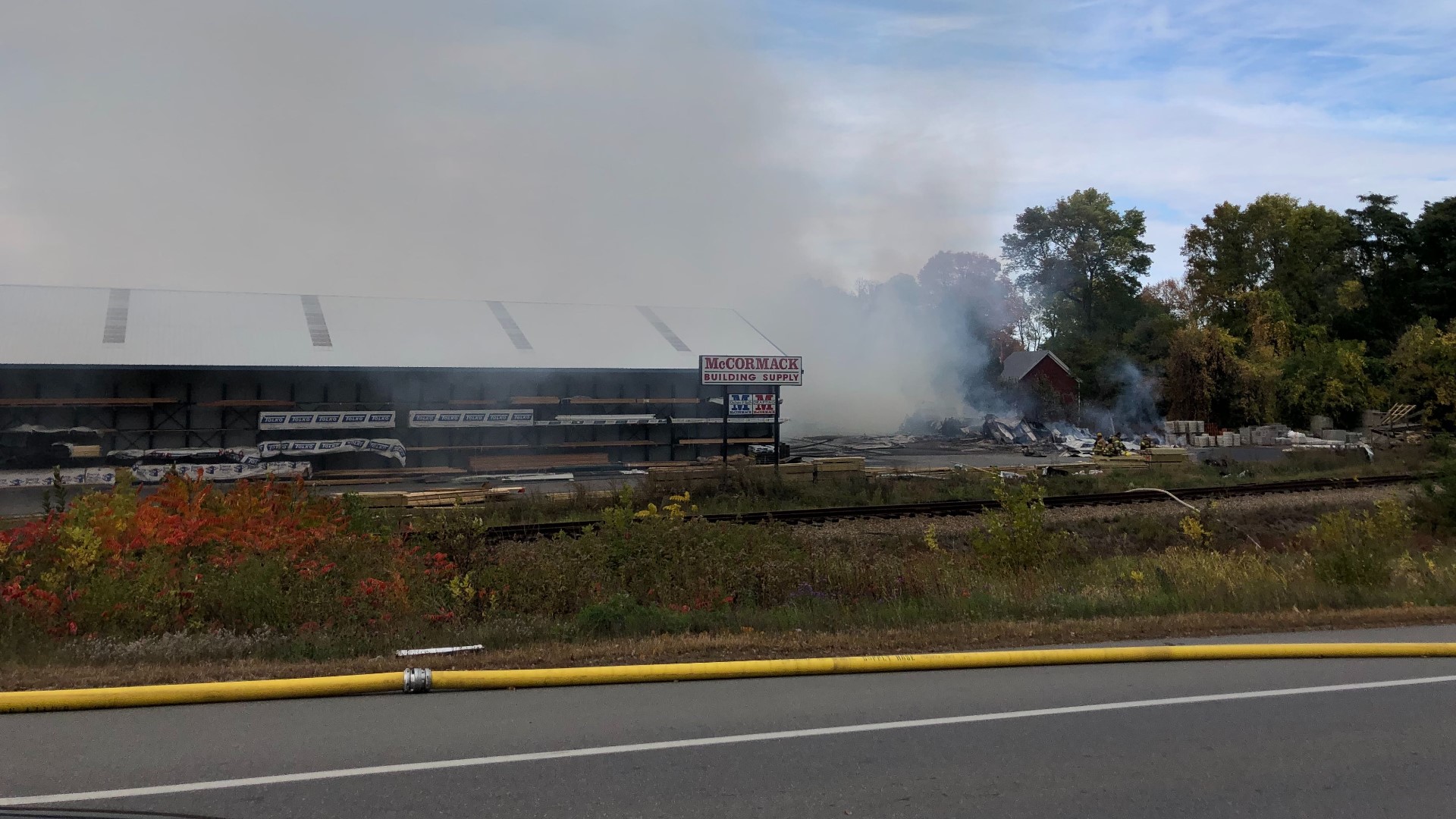 Winslow fire 'complete and utter devastation,' witness says ...