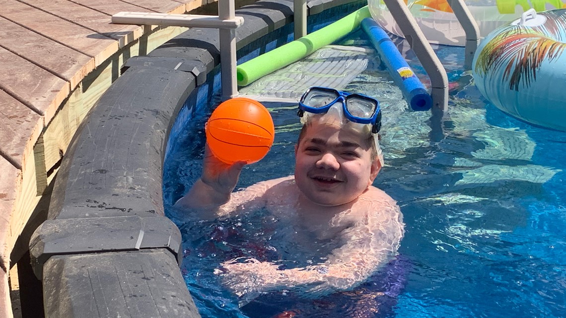 'Make-A-Wish' makes 12-year-old boy's pool dream come true ...